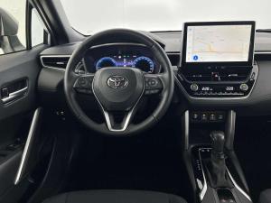 Серый Тойота Corolla Cross 2023 в Вильнюс, объемом двигателя 1.80 л и пробегом 47 тыс. км за 29900 €, фото 10 на AUTOMOTO.COM.LV