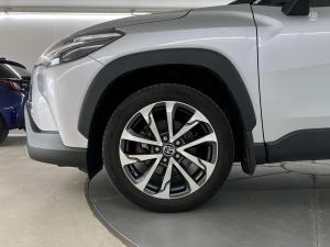 Серый Тойота Corolla Cross 2023 в Вильнюс, объемом двигателя 1.80 л и пробегом 47 тыс. км за 29900 €, фото 16 на AUTOMOTO.COM.LV