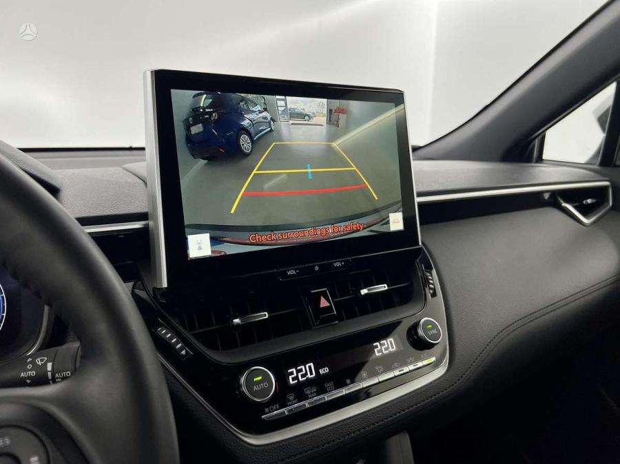 Серый Тойота Corolla Cross 2023 в Вильнюс, объемом двигателя 1.80 л и пробегом 47 тыс. км за 29900 €, фото 23 на AUTOMOTO.COM.LV