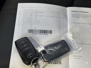 Grey Toyota Corolla Cross 2023 in Siauliai, with an engine capacity of 1.99 L and mileage of 26 thousand km for 32900 €, photo 29 on AUTOMOTO.COM.LV