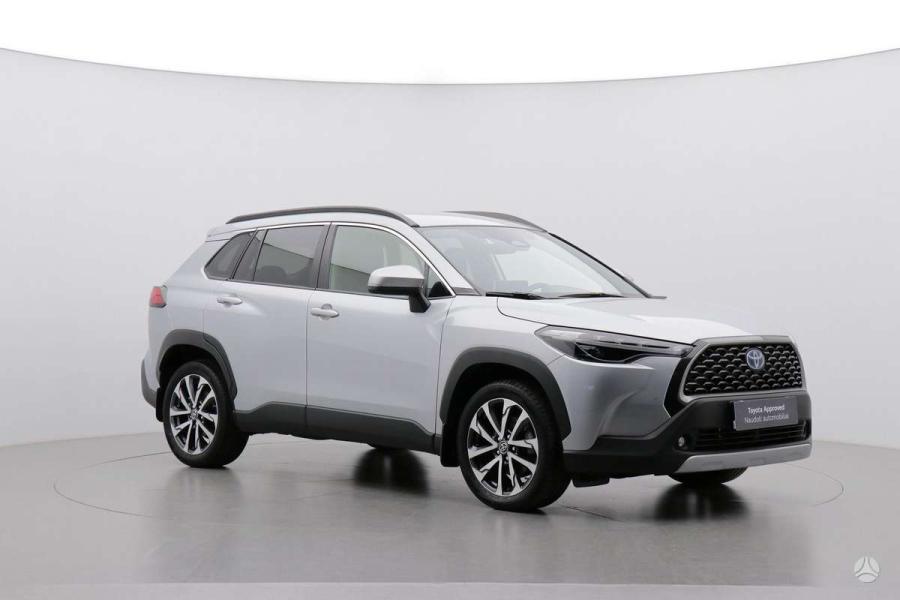 Серый Тойота Corolla Cross 2023 в Вильнюс, объемом двигателя 1.99 л и пробегом 63 тыс. км за 29990 €, фото 23 на AUTOMOTO.COM.LV