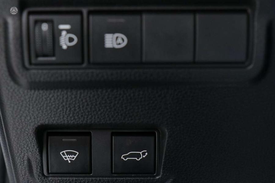 Серый Тойота Corolla Cross 2023 в Вильнюс, объемом двигателя 1.99 л и пробегом 63 тыс. км за 29990 €, фото 25 на AUTOMOTO.COM.LV