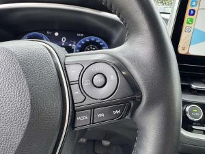 Pelēks Toyota Corolla Cross 2023 Viļņa, ar dzinēja tilpumu 1.99 L un nobraukumu 120 tūkst. km par 24000 €, foto 39 vietnē AUTOMOTO.COM.LV