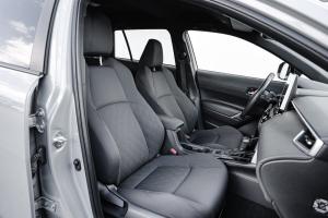 Grey Toyota Corolla Cross 2024 in Riga, with an engine capacity of 1.80 L and mileage of 110 thousand km for 24950 €, photo 12 on AUTOMOTO.COM.LV