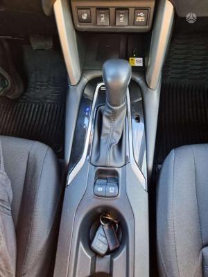 Pelēks Toyota Corolla Cross 2024 Jonava, ar dzinēja tilpumu 2.00 L un nobraukumu 62 tūkst. km par 28500 €, foto 14 vietnē AUTOMOTO.COM.LV