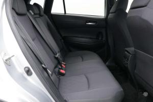 Grey Toyota Corolla Cross 2024 in Vilnius, with an engine capacity of 1.99 L and mileage of 137 thousand km for 27900 €, photo 11 on AUTOMOTO.COM.LV