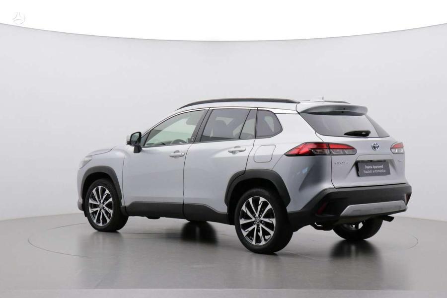 Серый Тойота Corolla Cross 2024 в Вильнюс, объемом двигателя 1.99 л и пробегом 137 тыс. км за 27900 €, фото 19 на AUTOMOTO.COM.LV