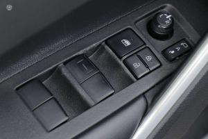 Серый Тойота Corolla Cross 2024 в Вильнюс, объемом двигателя 1.99 л и пробегом 137 тыс. км за 27900 €, фото 25 на AUTOMOTO.COM.LV