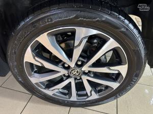 Серый Тойота Corolla Cross 2024 в Авиженяй, объемом двигателя 1.80 л и пробегом 144 тыс. км за 25950 €, фото 5 на AUTOMOTO.COM.LV