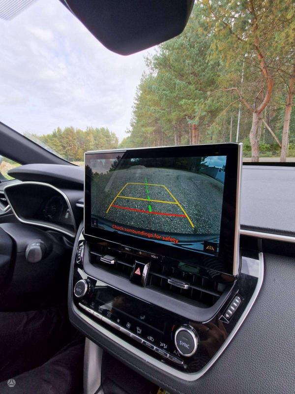Pelēks Toyota Corolla Cross 2024 Jonava, ar dzinēja tilpumu 2.00 L un nobraukumu 64 tūkst. km par 24600 €, foto 7 vietnē AUTOMOTO.COM.LV