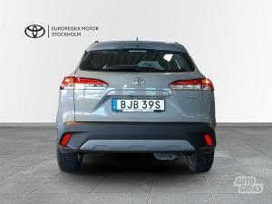 Pelēks Toyota Corolla Cross 2025 Kauņa, ar dzinēja tilpumu 0.00 L un nobraukumu 19 tūkst. km par 36391 €, foto 4 vietnē AUTOMOTO.COM.LV