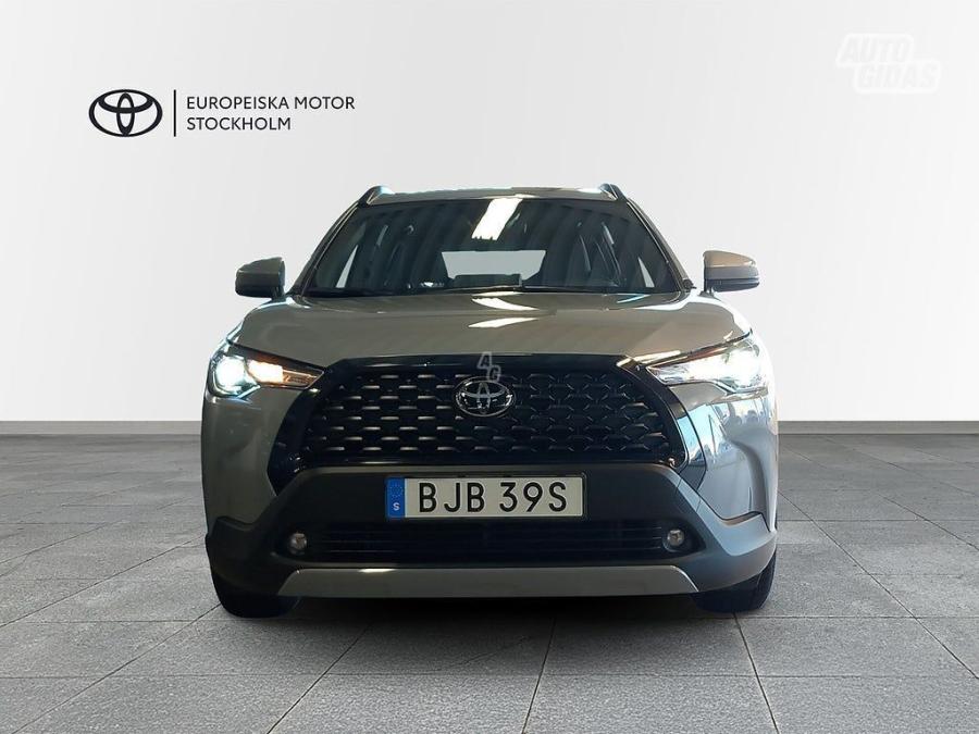 Pelēks Toyota Corolla Cross 2025 Kauņa, ar dzinēja tilpumu 0.00 L un nobraukumu 19 tūkst. km par 36391 €, foto 5 vietnē AUTOMOTO.COM.LV