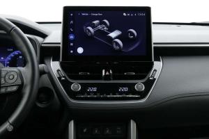 Pelēks Toyota Corolla Cross 2025 Viļņa, ar dzinēja tilpumu 1.80 L un nobraukumu 25 tūkst. km par 32700 €, foto 16 vietnē AUTOMOTO.COM.LV