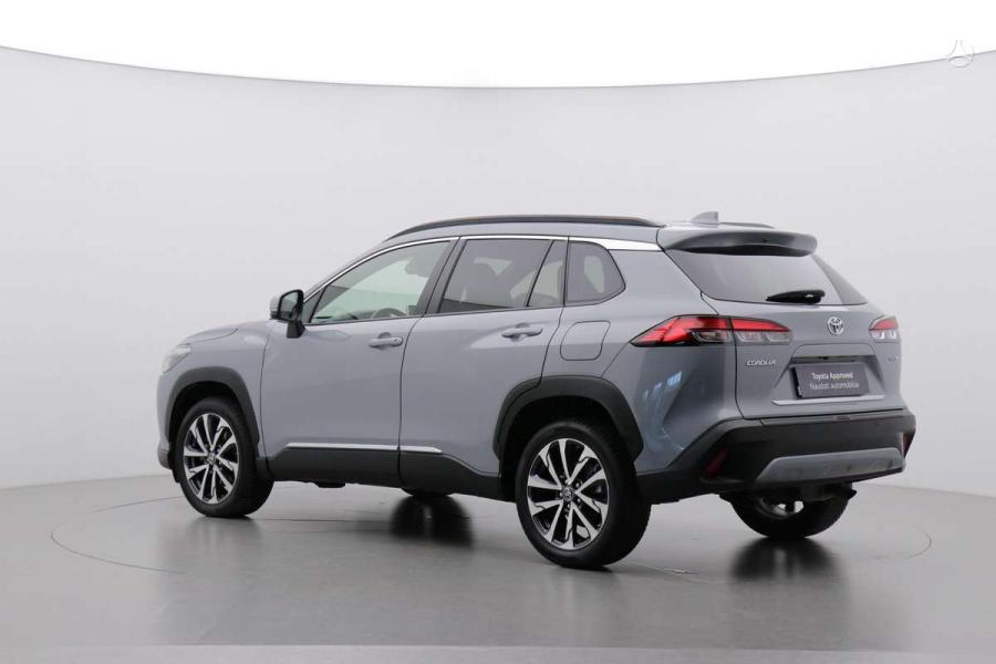 Pelēks Toyota Corolla Cross 2025 Viļņa, ar dzinēja tilpumu 1.80 L un nobraukumu 25 tūkst. km par 32700 €, foto 19 vietnē AUTOMOTO.COM.LV