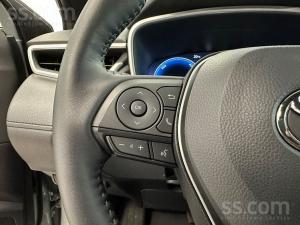 Pelēks Toyota Corolla Cross 2025 Jēkabpils, ar dzinēja tilpumu 2.00 L un nobraukumu 37 tūkst. km par 33300 €, foto 13 vietnē AUTOMOTO.COM.LV