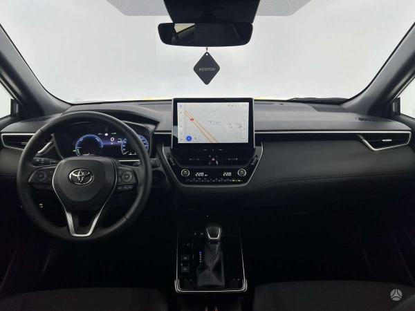 Pelēks Toyota Corolla Cross 2025 Viļņa, ar dzinēja tilpumu 1.80 L un nobraukumu 17 tūkst. km par 33900 €, foto 8 vietnē AUTOMOTO.COM.LV
