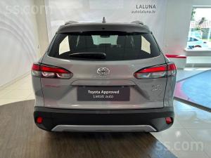 Серый Тойота Corolla Cross 2025 в Екабпилс, объемом двигателя 2.00 л и пробегом 34 тыс. км за 33300 €, фото 5 на AUTOMOTO.COM.LV