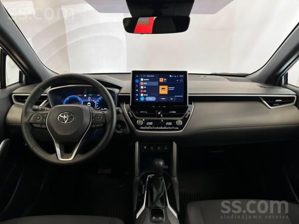 Серый Тойота Corolla Cross 2025 в Екабпилс, объемом двигателя 2.00 л и пробегом 34 тыс. км за 33300 €, фото 7 на AUTOMOTO.COM.LV