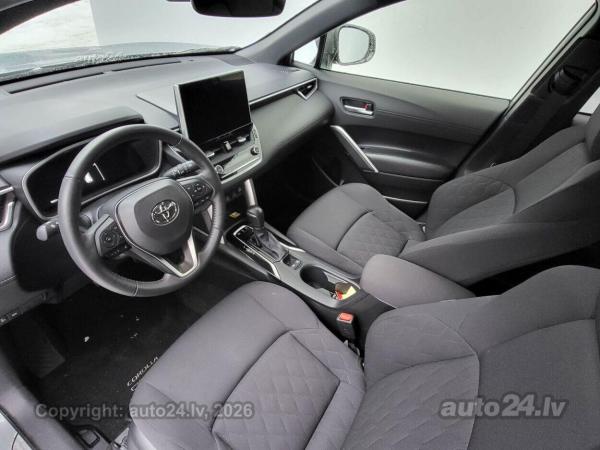 Серый Тойота Corolla Cross 2023 в Таллин, объемом двигателя 1.99 л и пробегом 34 тыс. км за 29995 €, фото 11 на AUTOMOTO.COM.LV