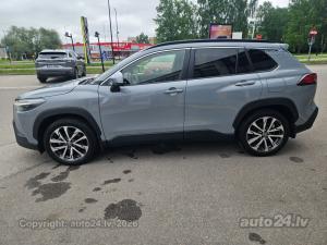 Pelēks Toyota Corolla Cross 2023 Tartu, ar dzinēja tilpumu 2.00 L un nobraukumu 58 tūkst. km par 27990 €, foto 4 vietnē AUTOMOTO.COM.LV