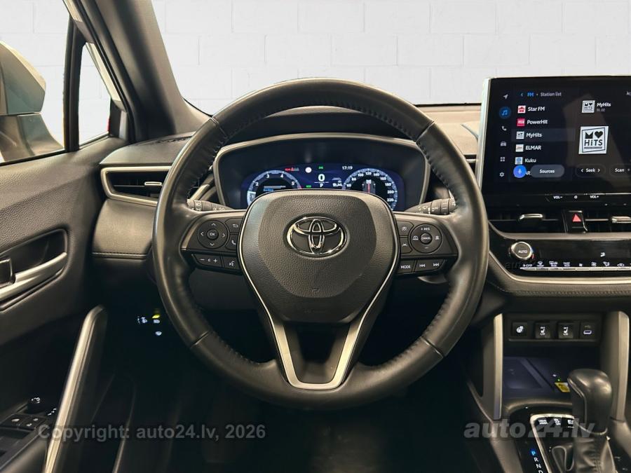 Серый Тойота Corolla Cross 2024 в Пярну, объемом двигателя 1.80 л и пробегом 33 тыс. км за 31490 €, фото 12 на AUTOMOTO.COM.LV