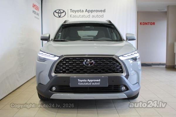 Grey Toyota Corolla Cross 2024 in Tallinn, with an engine capacity of 1.80 L and mileage of 30 thousand km for 31490 €, photo 5 on AUTOMOTO.COM.LV