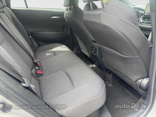 Серый Тойота Corolla Cross 2024 в Пайде, объемом двигателя 1.80 л и пробегом 29 тыс. км за 31490 €, фото 7 на AUTOMOTO.COM.LV