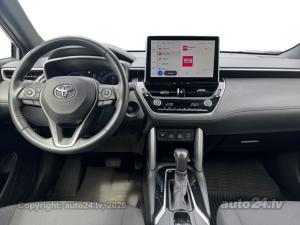 Серый Тойота Corolla Cross 2024 в Пайде, объемом двигателя 1.80 л и пробегом 29 тыс. км за 31490 €, фото 9 на AUTOMOTO.COM.LV