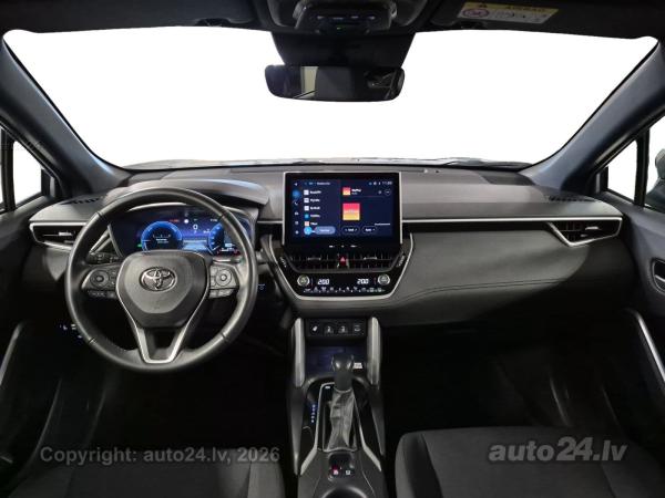 Grey Toyota Corolla Cross 2024 in Tallinn, with an engine capacity of 1.80 L and mileage of 37 thousand km for 31490 €, photo 9 on AUTOMOTO.COM.LV