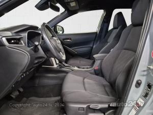 Pelēks Toyota Corolla Cross 2024 Tallina, ar dzinēja tilpumu 1.80 L un nobraukumu 37 tūkst. km par 31490 €, foto 12 vietnē AUTOMOTO.COM.LV