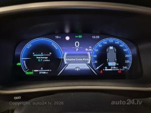 Pelēks Toyota Corolla Cross 2024 Tallina, ar dzinēja tilpumu 1.80 L un nobraukumu 37 tūkst. km par 31490 €, foto 14 vietnē AUTOMOTO.COM.LV