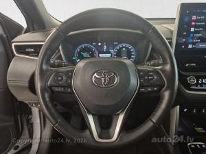 Grey Toyota Corolla Cross 2024 in Viljandi, with an engine capacity of 1.80 L and mileage of 31 thousand km for 30990 €, photo 13 on AUTOMOTO.COM.LV