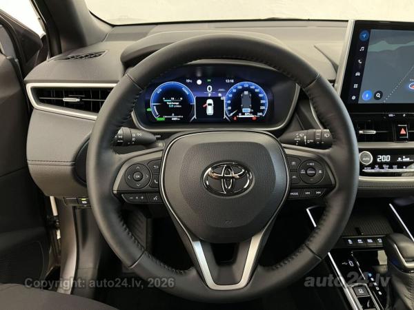 Серый Тойота Corolla Cross 2025 в Раквере, объемом двигателя 1.99 л и пробегом 5 тыс. км за 39990 €, фото 11 на AUTOMOTO.COM.LV
