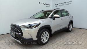 Серый Тойота Corolla Cross 2025 в Таллин, объемом двигателя 1.80 л и пробегом 19 тыс. км за 29995 €, фото  на AUTOMOTO.COM.LV
