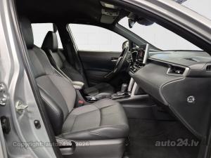 Серый Тойота Corolla Cross 2025 в Таллин, объемом двигателя 1.80 л и пробегом 24 тыс. км за 33490 €, фото 8 на AUTOMOTO.COM.LV
