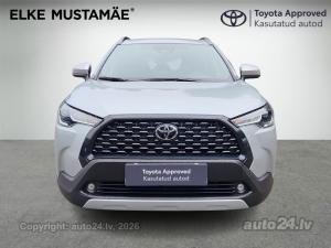 Pelēks Toyota Corolla Cross 2025 Tallina, ar dzinēja tilpumu 1.80 L un nobraukumu 17 tūkst. km par 29995 €, foto 6 vietnē AUTOMOTO.COM.LV