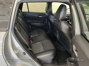 Серый Тойота Corolla Cross 2025 в Раквере, объемом двигателя 1.80 л и пробегом 23 тыс. км за 33490 €, фото 7 на AUTOMOTO.COM.LV