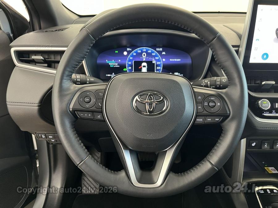 Серый Тойота Corolla Cross 2025 в Раквере, объемом двигателя 1.80 л и пробегом 23 тыс. км за 33490 €, фото 12 на AUTOMOTO.COM.LV