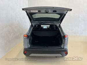 Серый Тойота Corolla Cross 2025 в Раквере, объемом двигателя 1.80 л и пробегом 23 тыс. км за 33490 €, фото 15 на AUTOMOTO.COM.LV