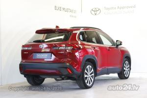 Тойота Corolla Cross 2022 в Таллин, объемом двигателя 1.99 л и пробегом 32 тыс. км за 29500 €, фото 3 на AUTOMOTO.COM.LV