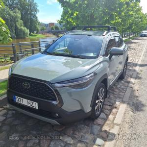 Toyota Corolla Cross 2024 Tallina, ar dzinēja tilpumu 1.80 L un nobraukumu 23 tūkst. km par 30000 €, foto 5 vietnē AUTOMOTO.COM.LV