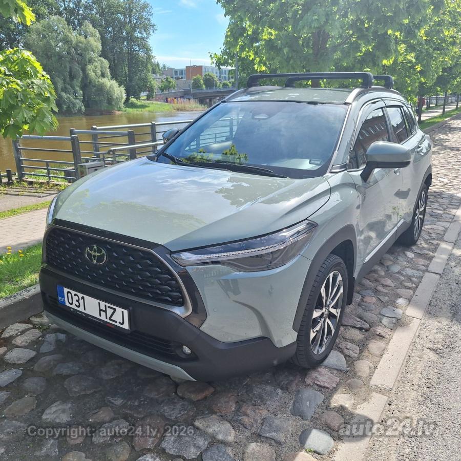 Toyota Corolla Cross 2024 Tallina, ar dzinēja tilpumu 1.80 L un nobraukumu 23 tūkst. km par 30000 €, foto 8 vietnē AUTOMOTO.COM.LV