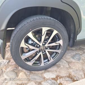 Toyota Corolla Cross 2024 Tallina, ar dzinēja tilpumu 1.80 L un nobraukumu 23 tūkst. km par 30000 €, foto 13 vietnē AUTOMOTO.COM.LV