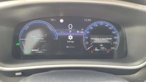 Sarkans Toyota Corolla Cross 2024 Šauļi, ar dzinēja tilpumu 1.99 L un nobraukumu 131 tūkst. km par 23900 €, foto 12 vietnē AUTOMOTO.COM.LV