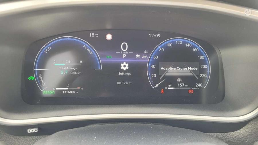 Sarkans Toyota Corolla Cross 2024 Šauļi, ar dzinēja tilpumu 1.99 L un nobraukumu 131 tūkst. km par 23900 €, foto 12 vietnē AUTOMOTO.COM.LV