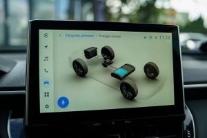 Красный Тойота Corolla Cross 2024 в Вильнюс, объемом двигателя 1.80 л и пробегом 2 тыс. км за 26500 €, фото 37 на AUTOMOTO.COM.LV