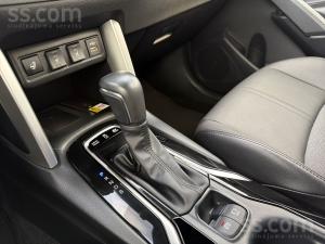 Balts Toyota Corolla Cross 2022 Rīga, ar dzinēja tilpumu 2.00 L un nobraukumu 26 tūkst. km par 30990 €, foto 21 vietnē AUTOMOTO.COM.LV