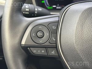 Balts Toyota Corolla Cross 2022 Rīga, ar dzinēja tilpumu 2.00 L un nobraukumu 26 tūkst. km par 30990 €, foto 22 vietnē AUTOMOTO.COM.LV
