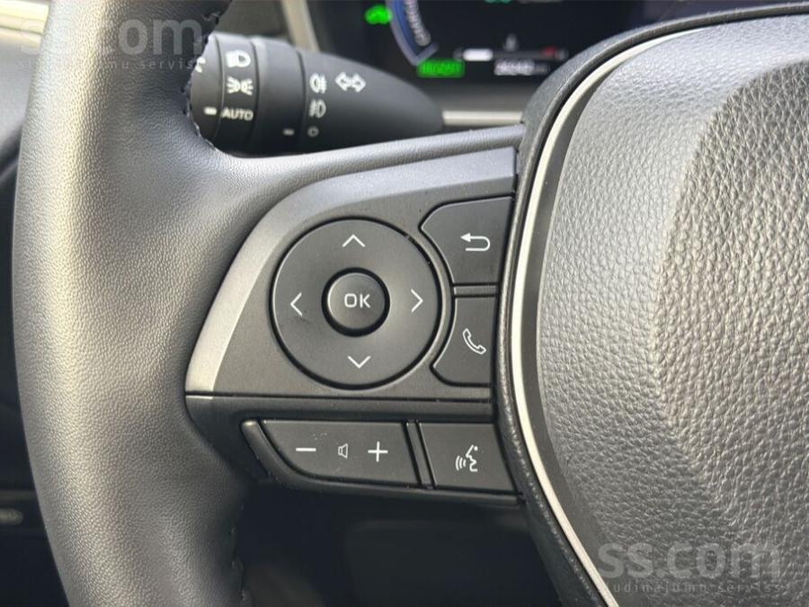 Balts Toyota Corolla Cross 2022 Rīga, ar dzinēja tilpumu 2.00 L un nobraukumu 26 tūkst. km par 30990 €, foto 22 vietnē AUTOMOTO.COM.LV