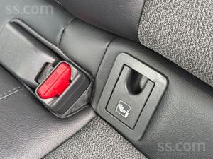 Balts Toyota Corolla Cross 2022 Rīga, ar dzinēja tilpumu 2.00 L un nobraukumu 26 tūkst. km par 30990 €, foto 34 vietnē AUTOMOTO.COM.LV